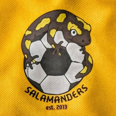 Salamanders FC – UC Football